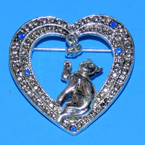 AAI | Jewelry | Vintage Signed Aai Cat In Heart Brooch Pin Kitten Blue ...
